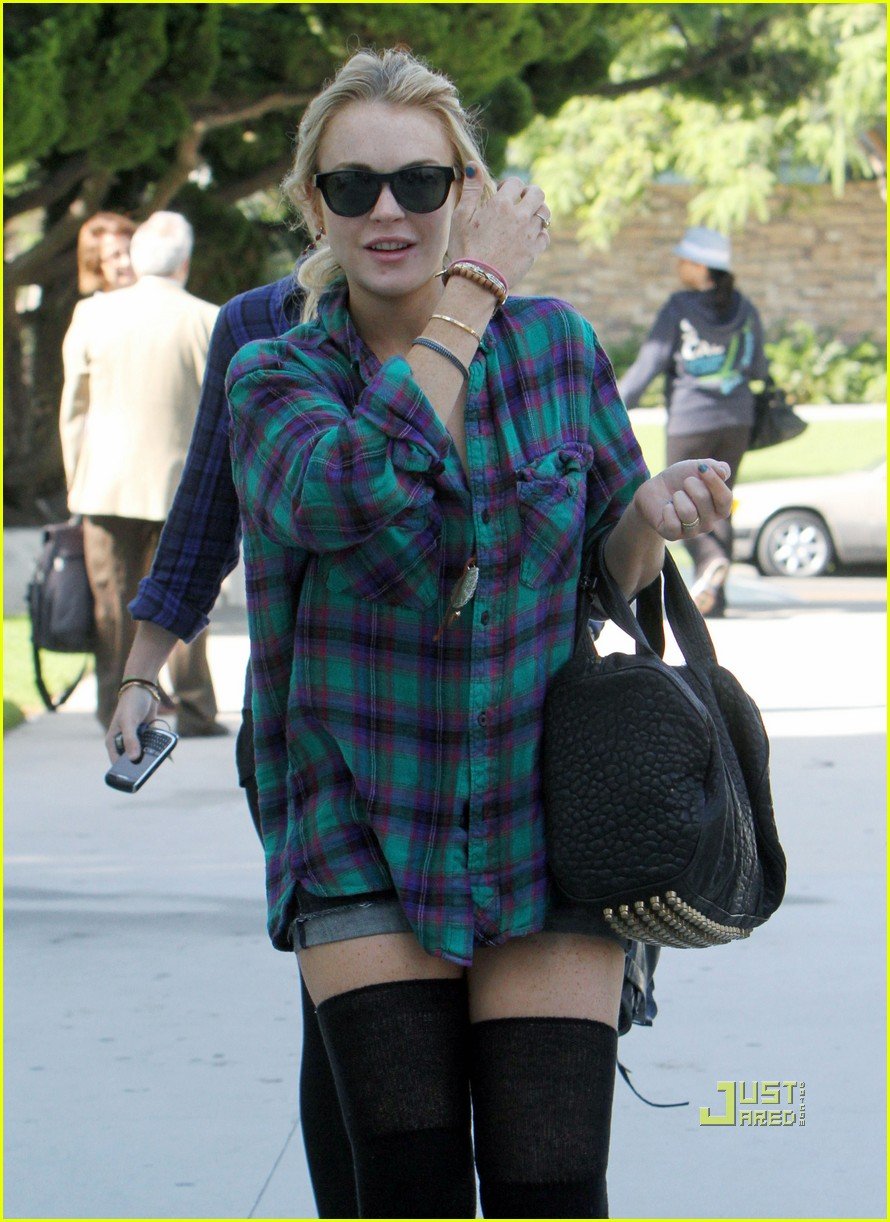 Lindsay Lohan: Short Shorts at the Courthouse: Photo 2476533 | Lindsay ...
