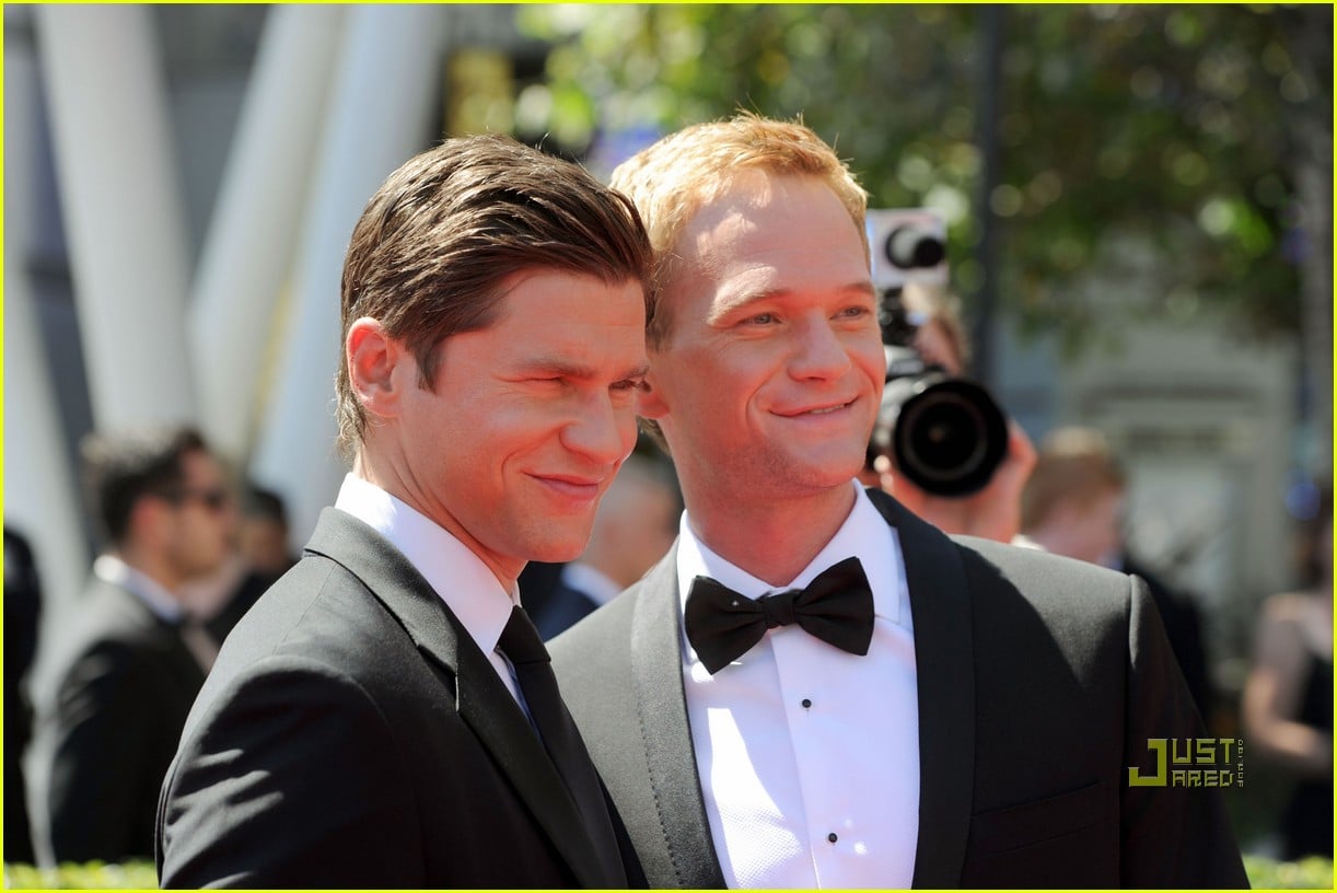 Neil Patrick Harris: Two Emmy Awards!: Photo 2474574 | David Burtka ...