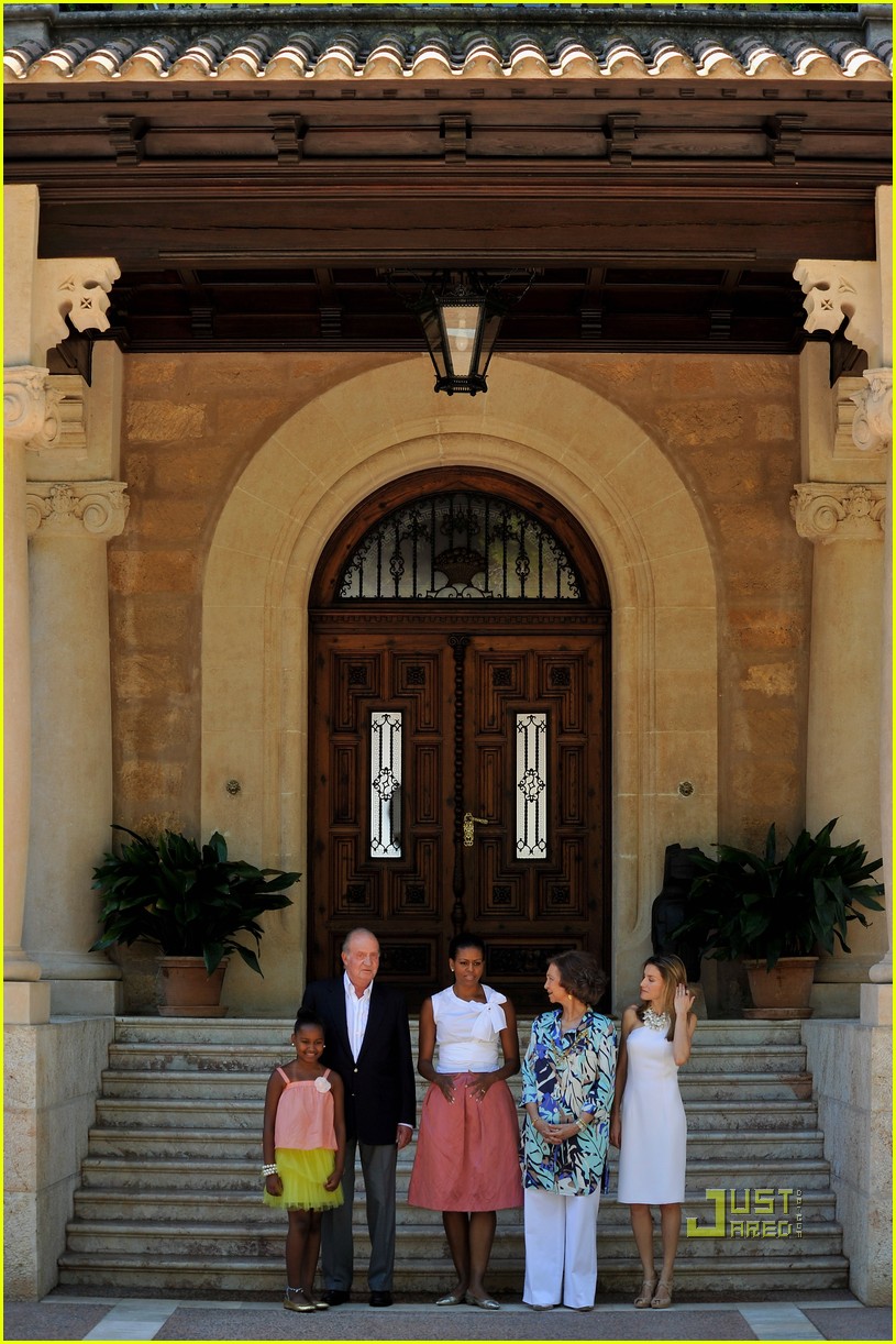 Michelle Obama Visits Spain with Sasha: Photo 2472350 | Barack Obama ...