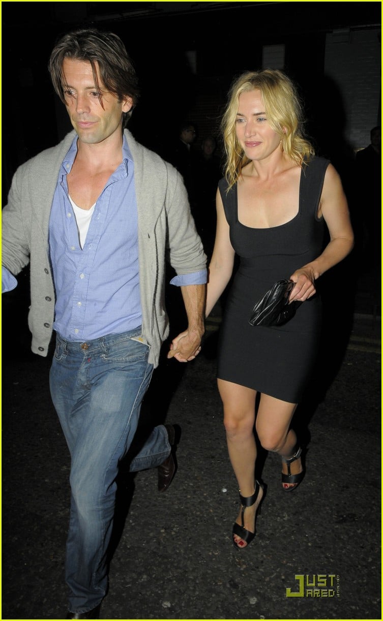 Kate Winslet & Louis Dowler: Holding Hands: Photo 2474460 | Kate ...