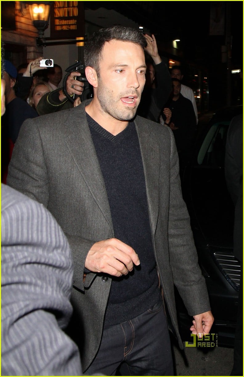 Blake Lively: Sotto Sotto!: Photo 2479171 | Ben Affleck, Blake Lively, Jon Hamm Photos | Just ...