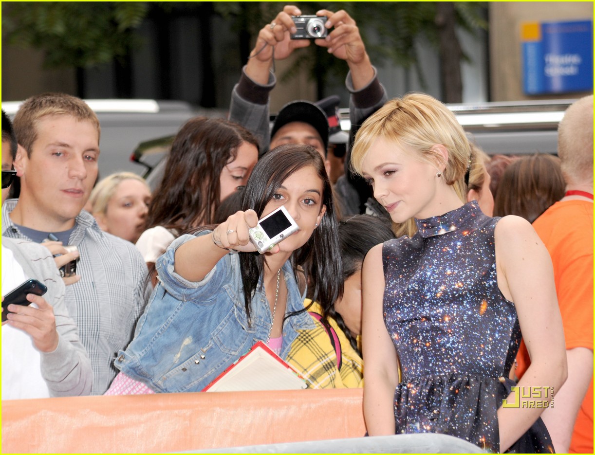 Carey Mulligan & Andrew Garfield: Never Let Me Go, TIFF!: Photo 2479341 ...