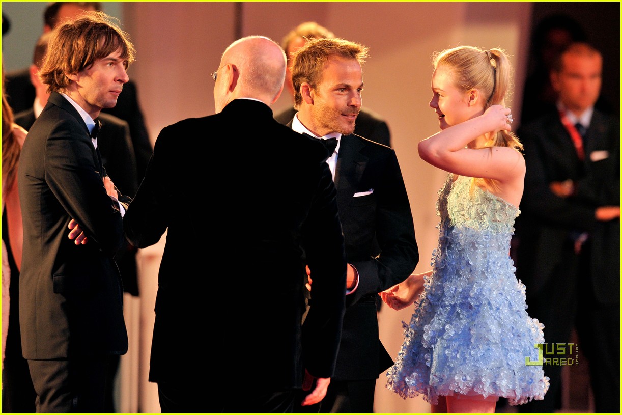 Elle Fanning: Venice Film Festival for 'Somewhere': Photo 2477388 ...