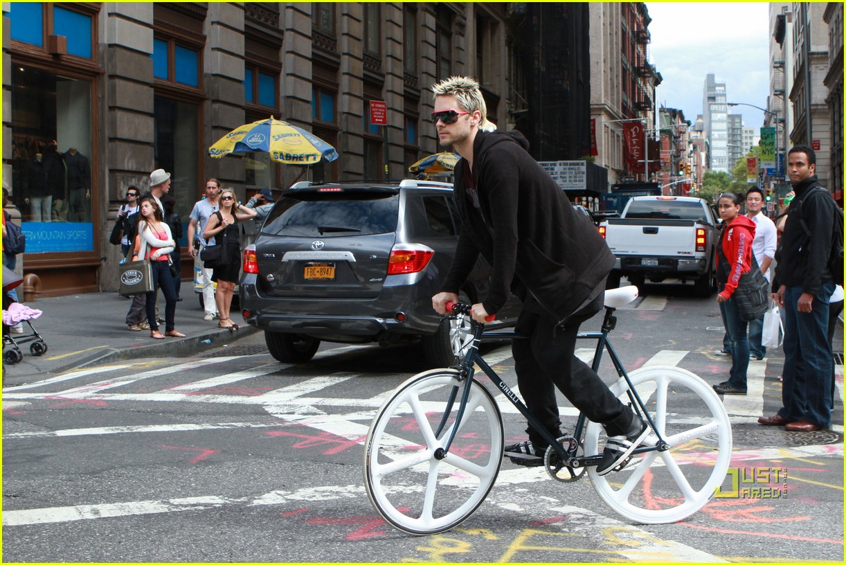 Jared Leto Goes For A Spin Around Soho: Photo 2478969 | Jared Leto ...