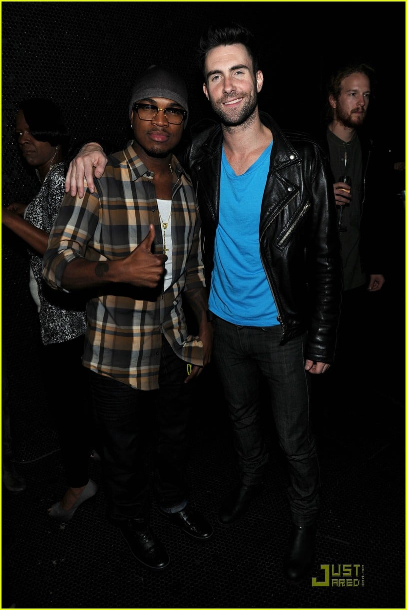 Adam Levine: 'Hands All Over' Album Release Party!: Photo 2481980 ...
