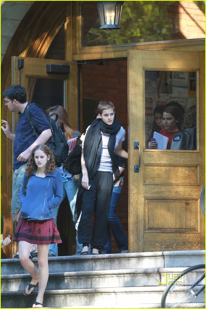 Emma Watson: Sophomore Year at Brown University!: Photo 2483692 | Emma ...