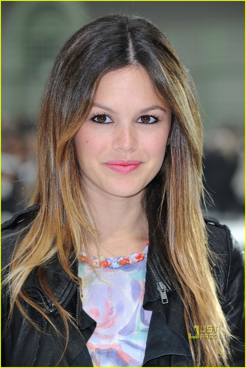 Rachel Bilson: Chanel at Paris Fashion Week!: Photo 2484925 | Rachel ...