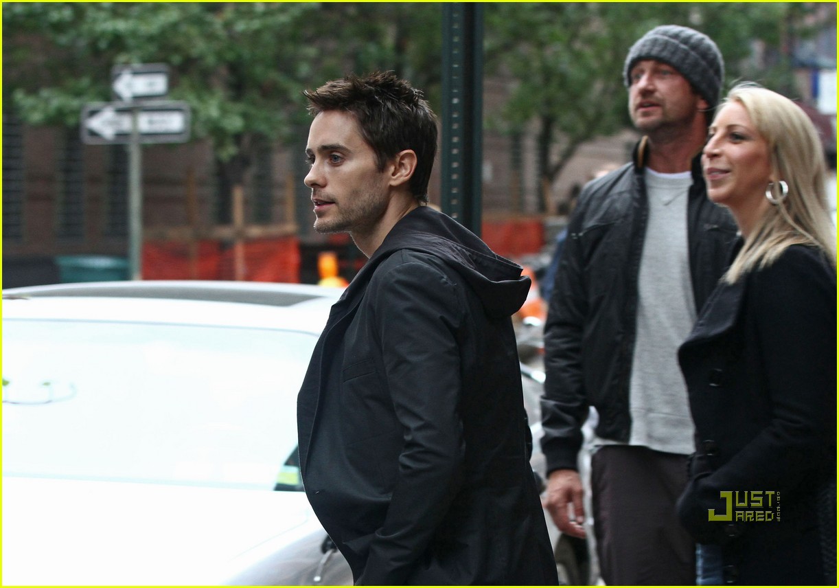Gerard Butler: Laughing with Leto!: Photo 2487491 | Gerard Butler ...