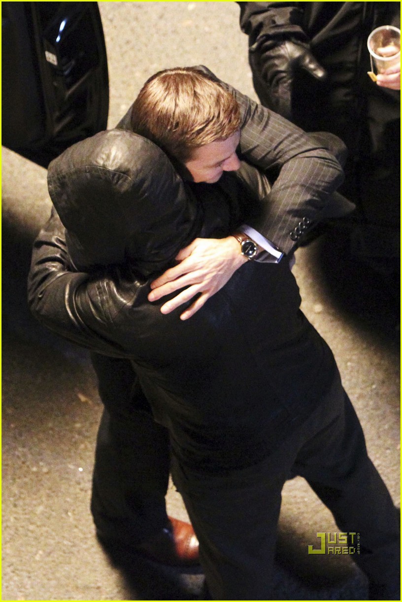 Tom Cruise & Jeremy Renner Hug It Out: Photo 2487579 | Jeremy Renner ...