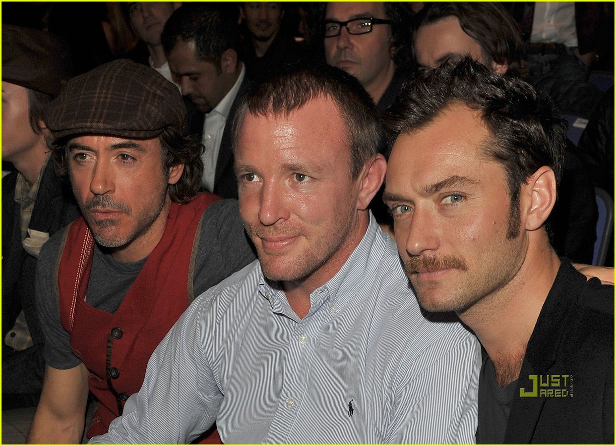 Jude Law & Robert Downey Jr.: Guy Ritchie Sandwich!: Photo 2487844 ...