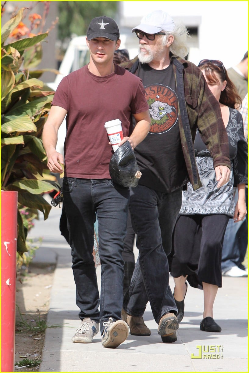 Shia LaBeouf: Halloween Costume Shopping with Dad!: Photo 2491603 ...