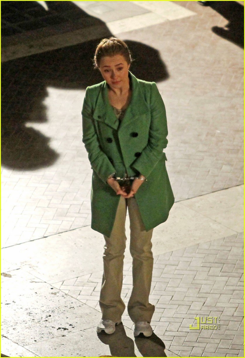 Hayden Panettiere: Handcuffed for 'Amanda Knox Story': Photo 2496281 ...