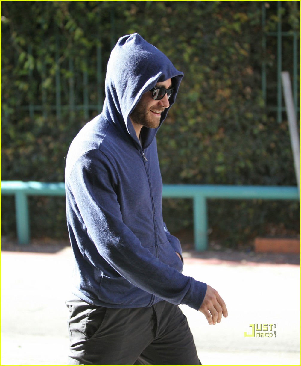 Jake Gyllenhaal: Smiley Sans Taylor Swift: Photo 2492487 | Jake ...