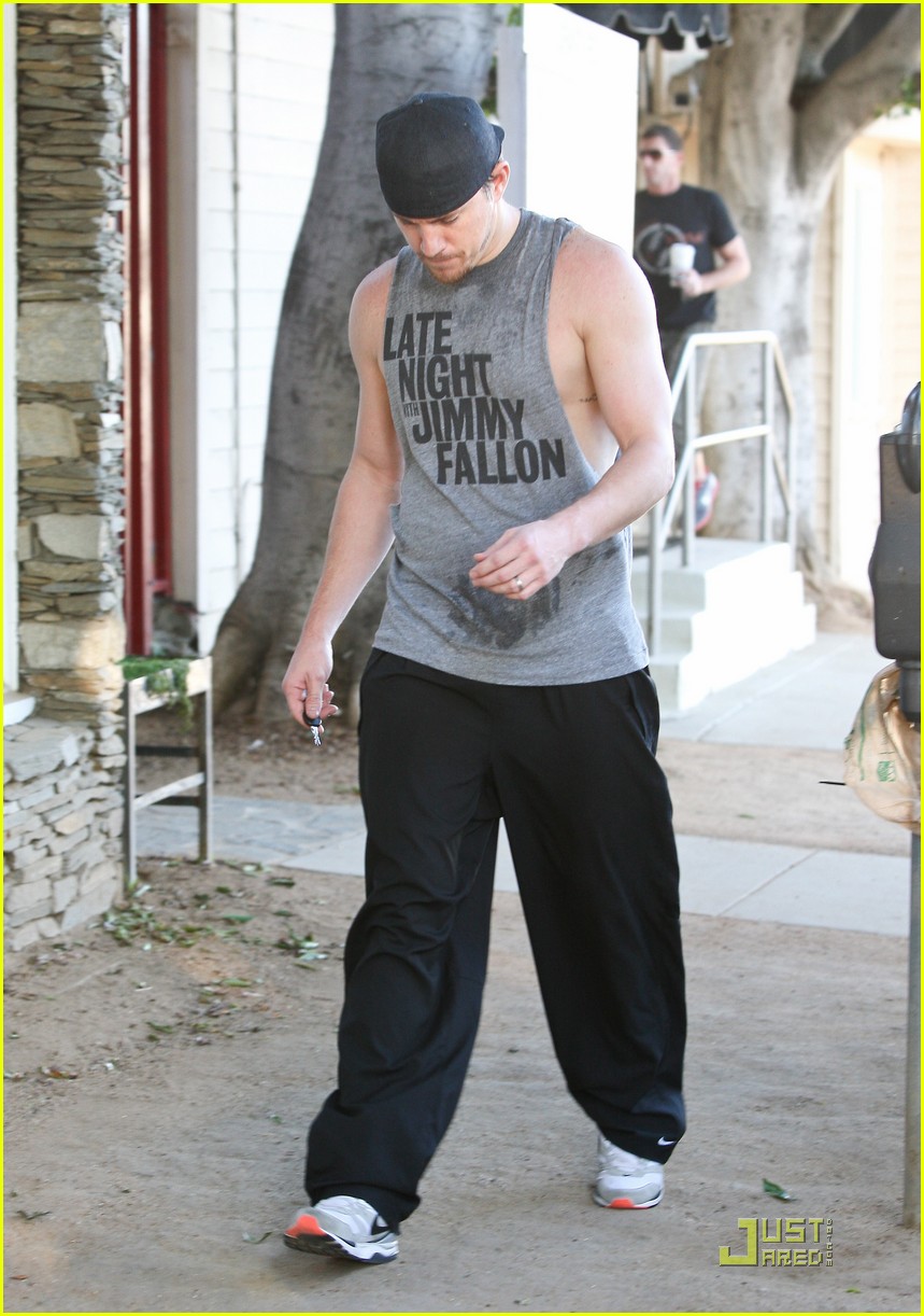 Channing Tatum: 'Jimmy Fallon' & Manchester Gym Clothes : Photo 2495297 ...