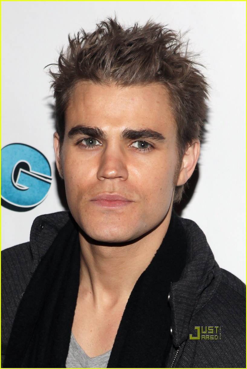 Paul Wesley & TR Knight: 'Elling' Opening Night!: Photo 2497605 | Paul ...