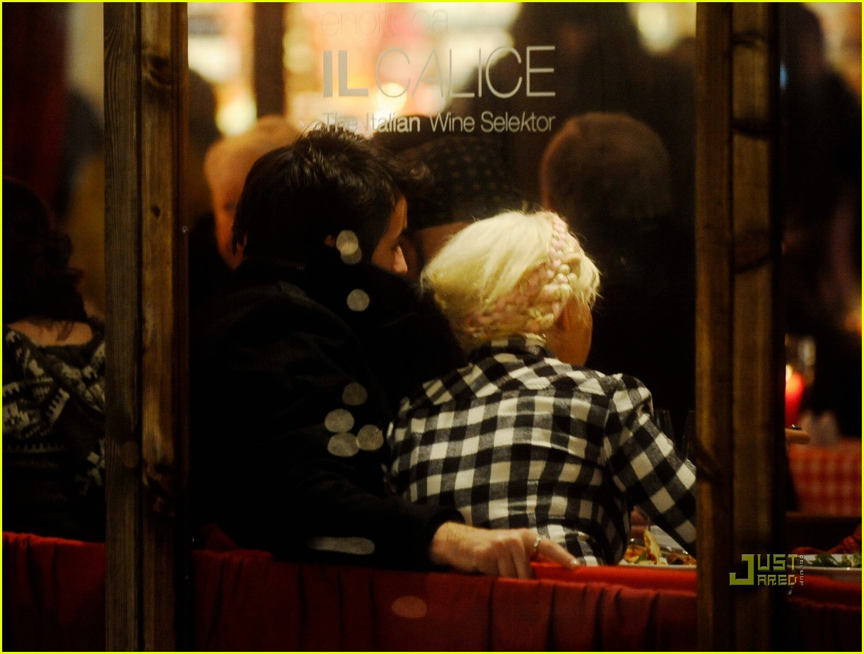 Christina Aguilera: Berlin Christmas Market with Matt Rutler!: Photo ...