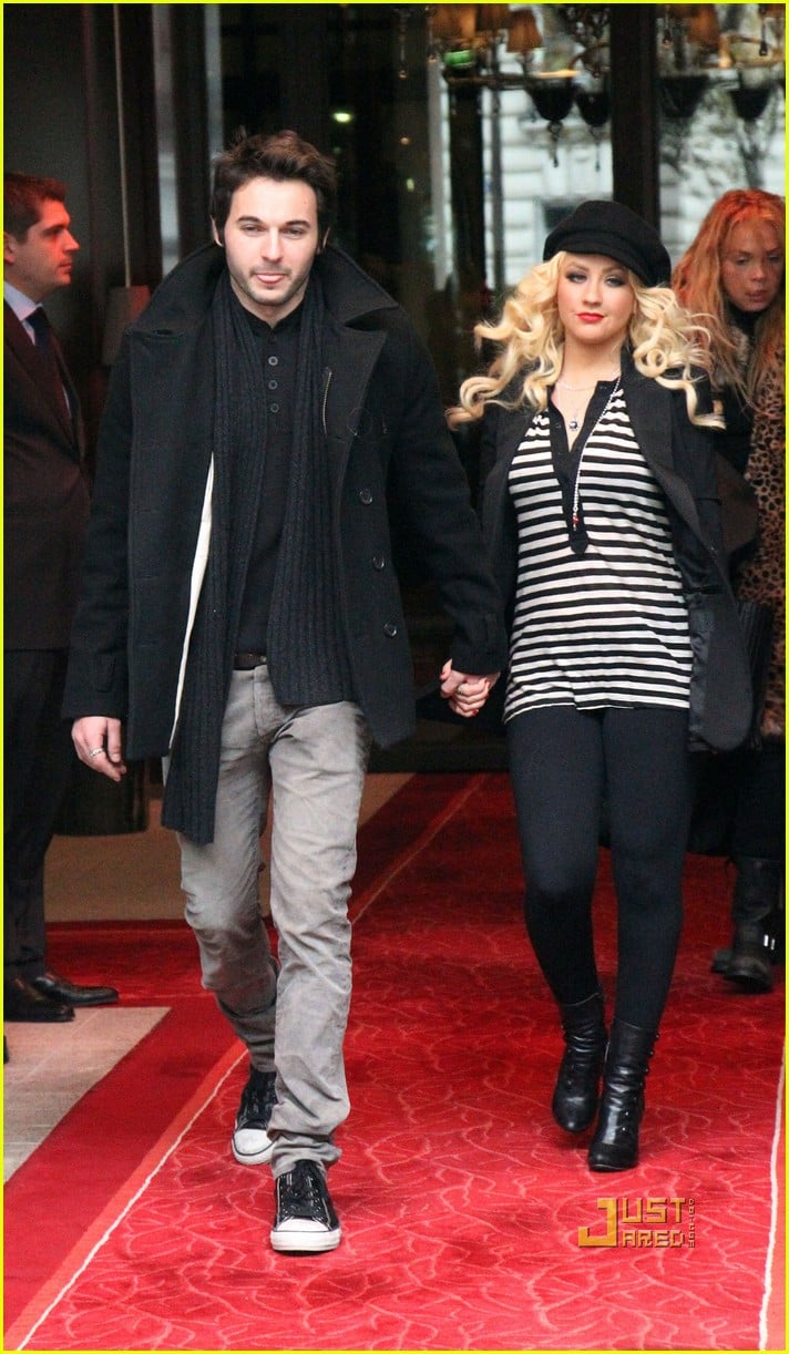 Christina Aguilera: Paris with Matt Rutler!: Photo 2503941 | Christina ...