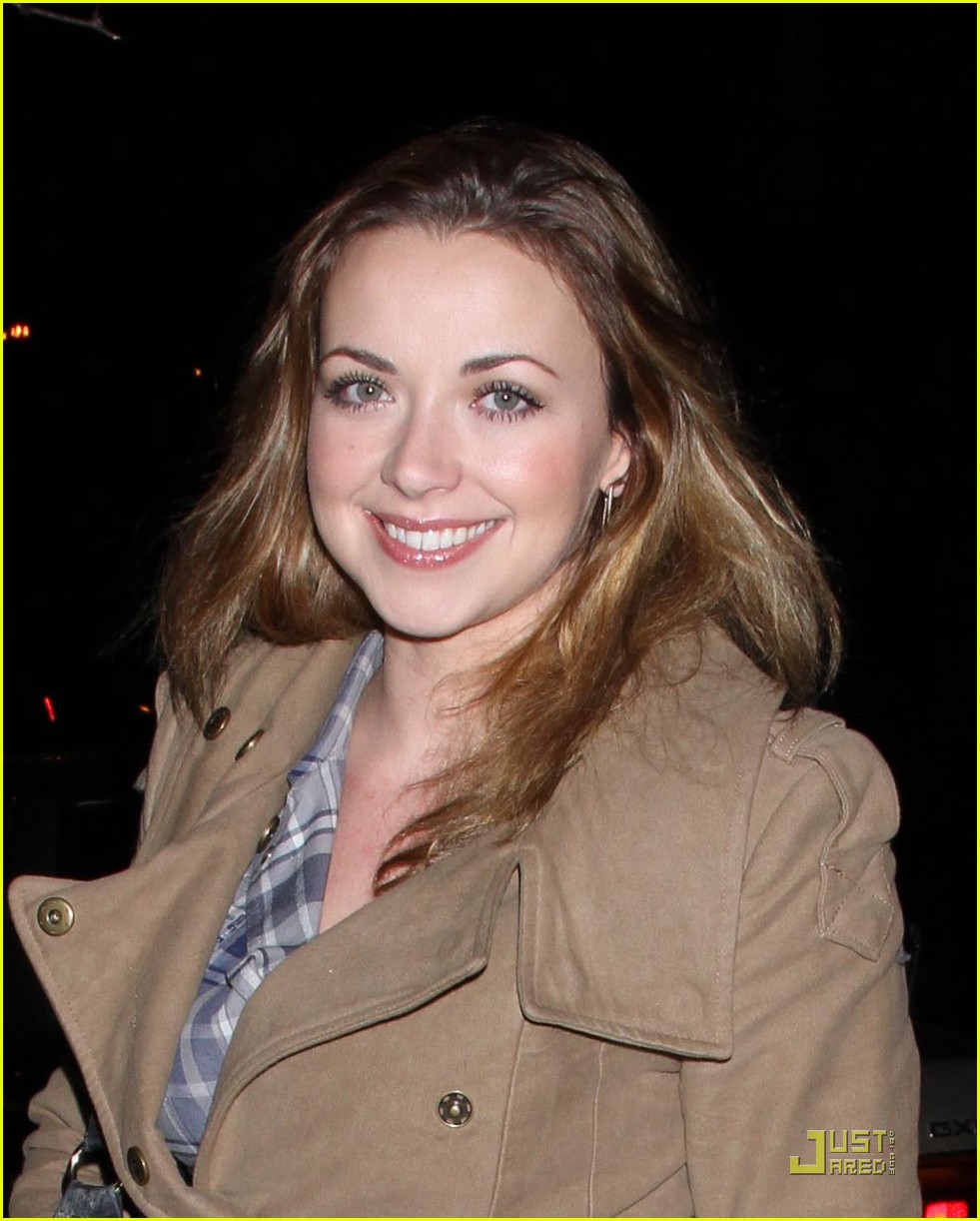 Charlotte Church: Acoustic Set with Jonathan Powell: Photo 2502753 ...