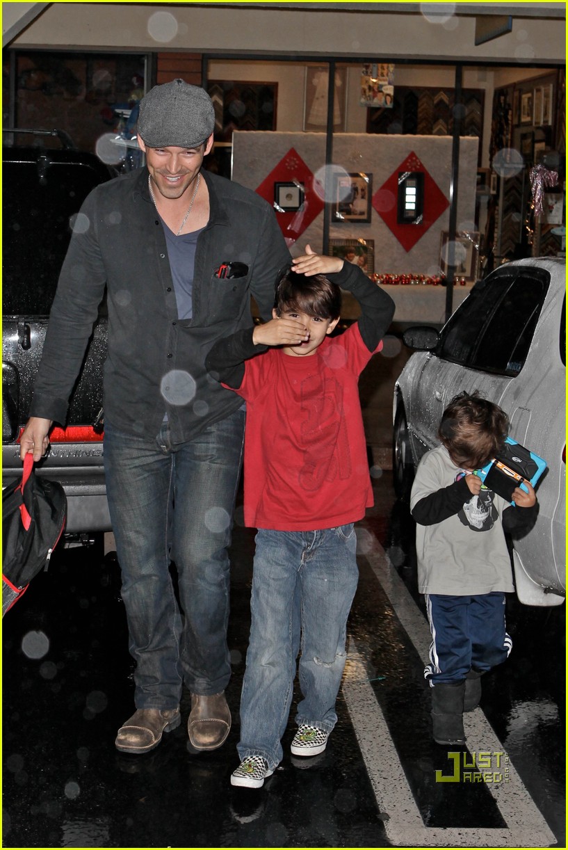 Eddie Cibrian: Haircuts for Mason & Jake!: Photo 2505026 | Celebrity ...
