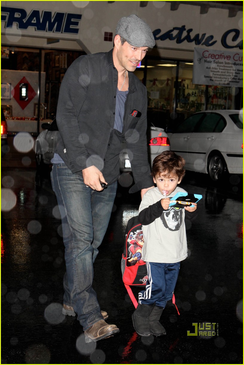 Eddie Cibrian: Haircuts for Mason & Jake!: Photo 2505028 | Celebrity ...