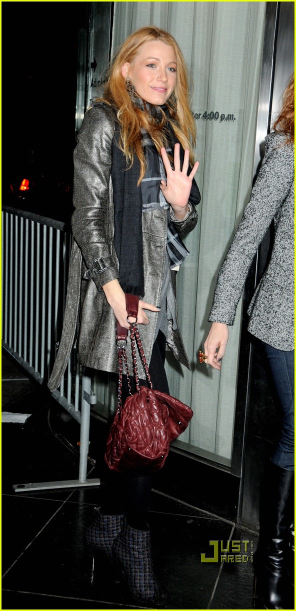 Blake Lively: 'Blue Valentine' Premiere Back Door!: Photo 2501836 ...