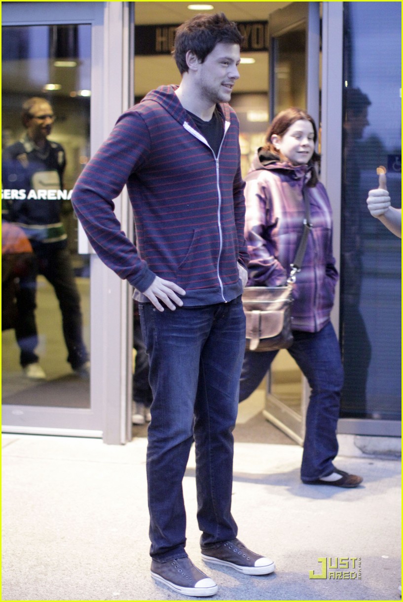 Cory Monteith: Fan Friendly Canuck!: Photo 2506477 | Cory Monteith ...