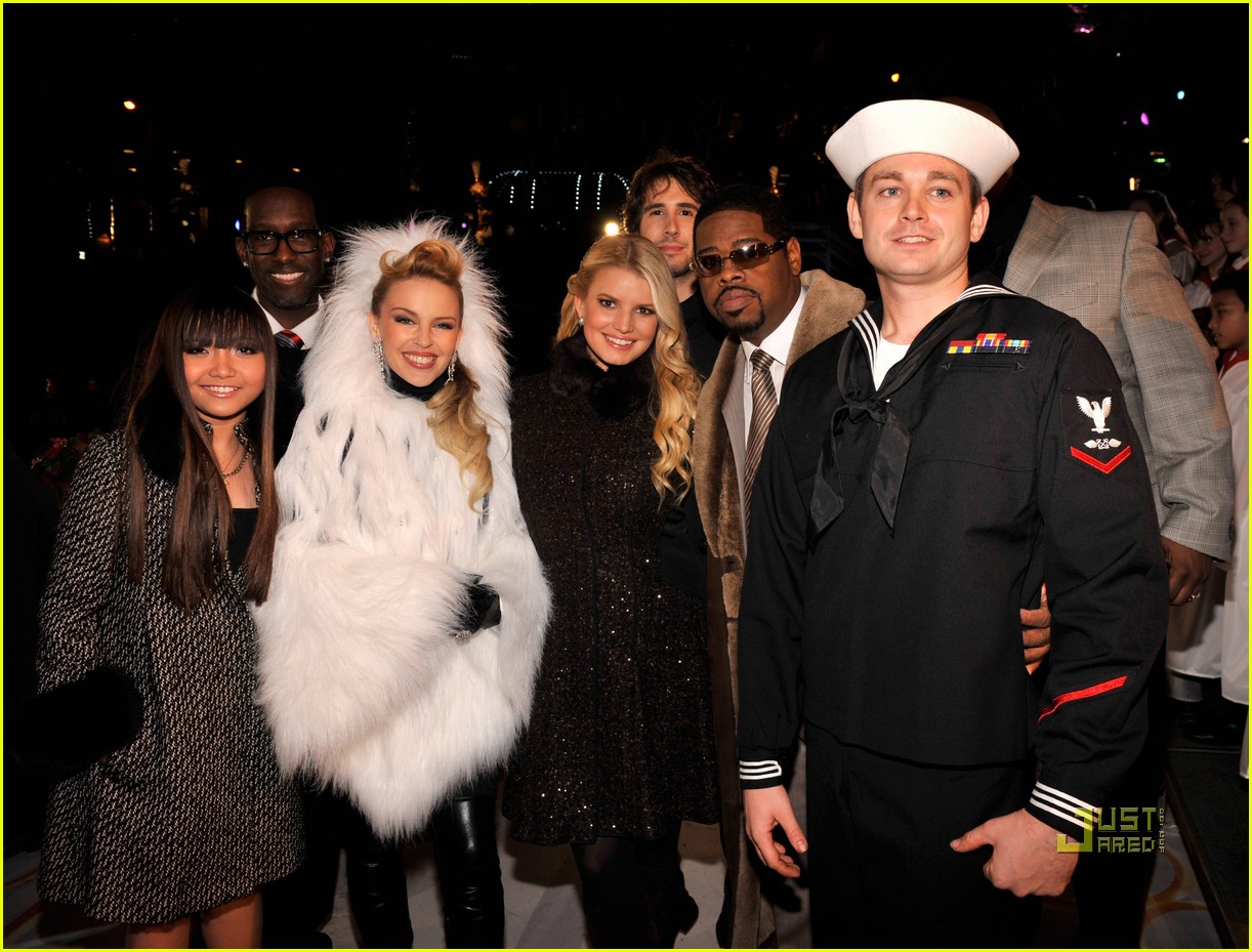 Charice & Jessica Simpson Perform at Rockefeller Center: Photo 2499881 ...