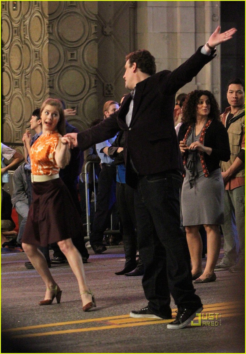 Amy Adams & Jason Segel: 'Muppets' Dance Scene!: Photo 2512617 | Amy ...