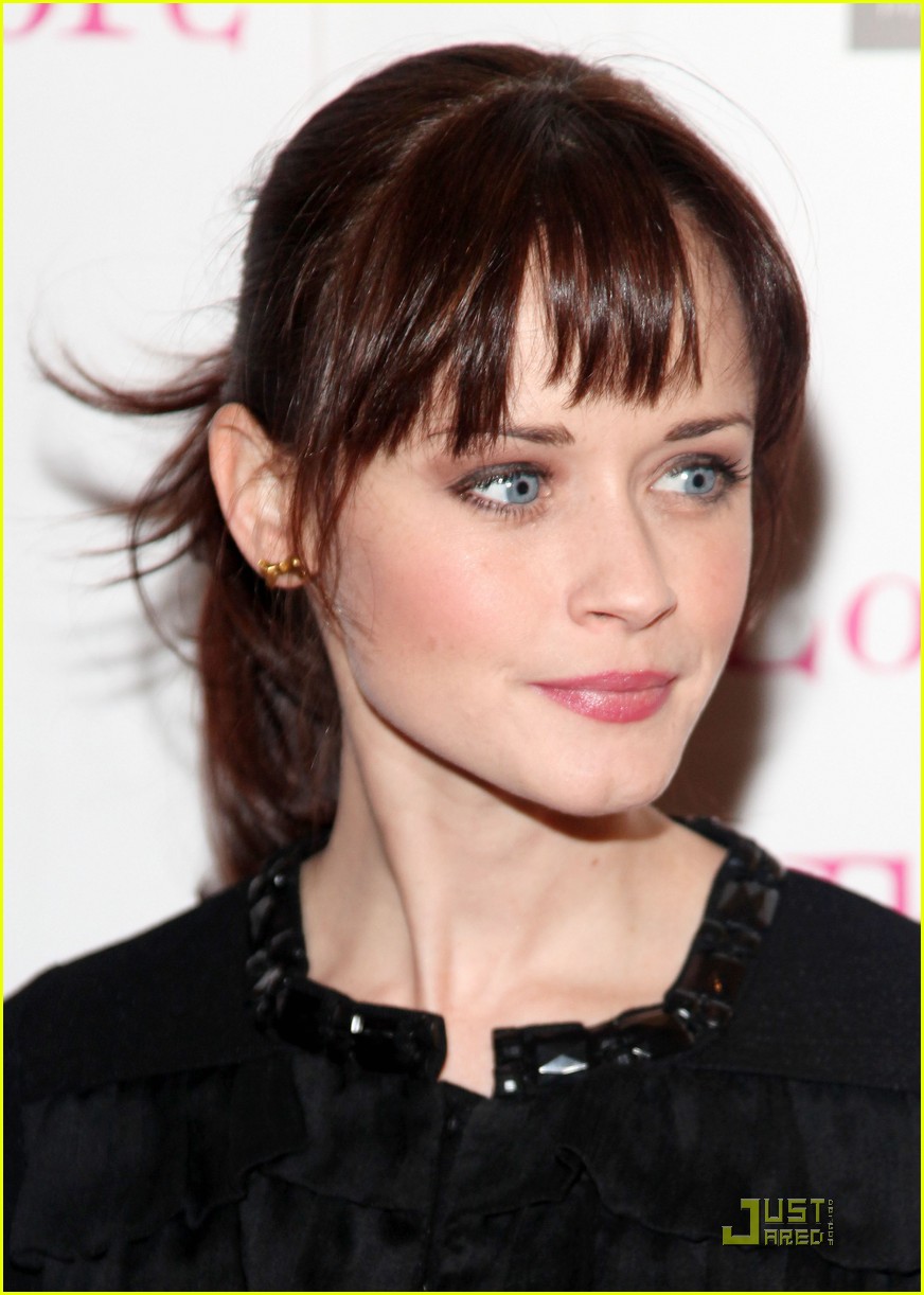 Alexis Bledel: 'Love, Loss, and What I Wore' 500th Show!: Photo 2510912 ...