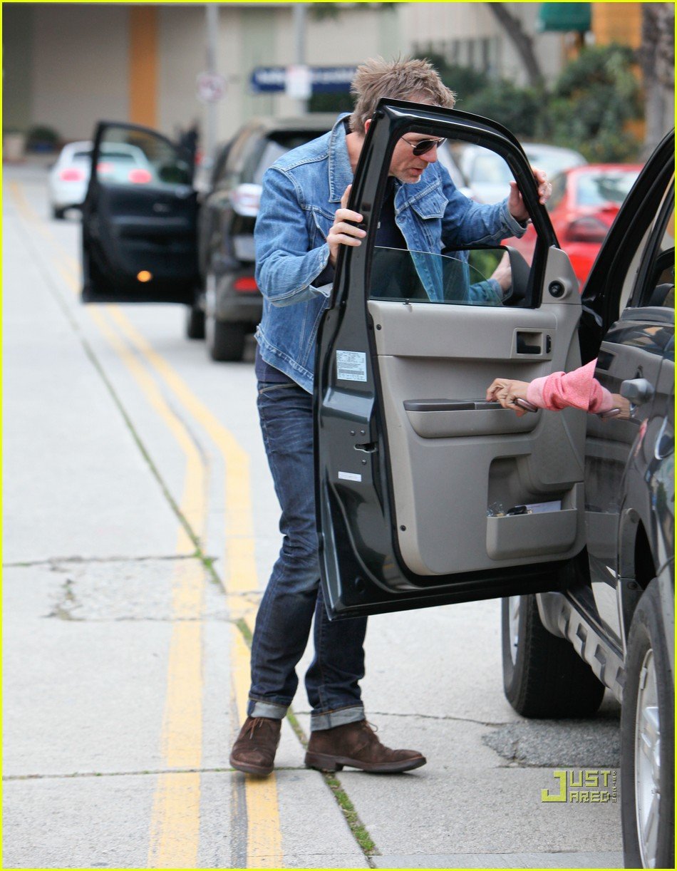 Photo: daniel craig denim jacket 14 | Photo 2509299 | Just Jared