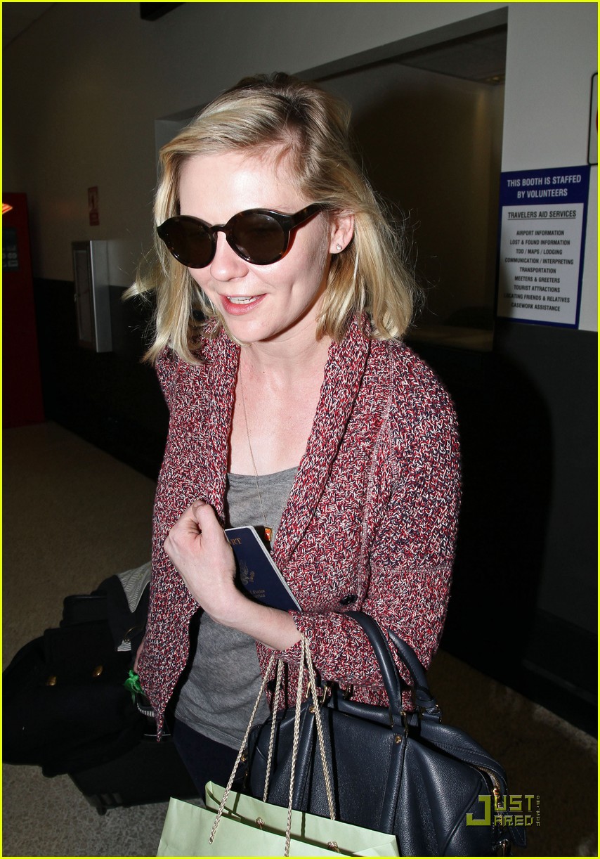 Kirsten Dunst & Jason Boesel: Reunited at LAX!: Photo 2514774 | Jason ...