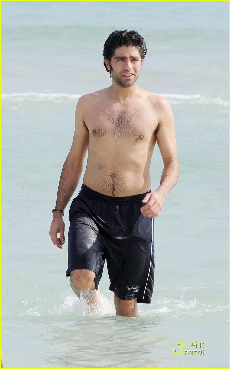 Adrian Grenier: Shirtless in South Beach!: Photo 2508025 | Adrian ...