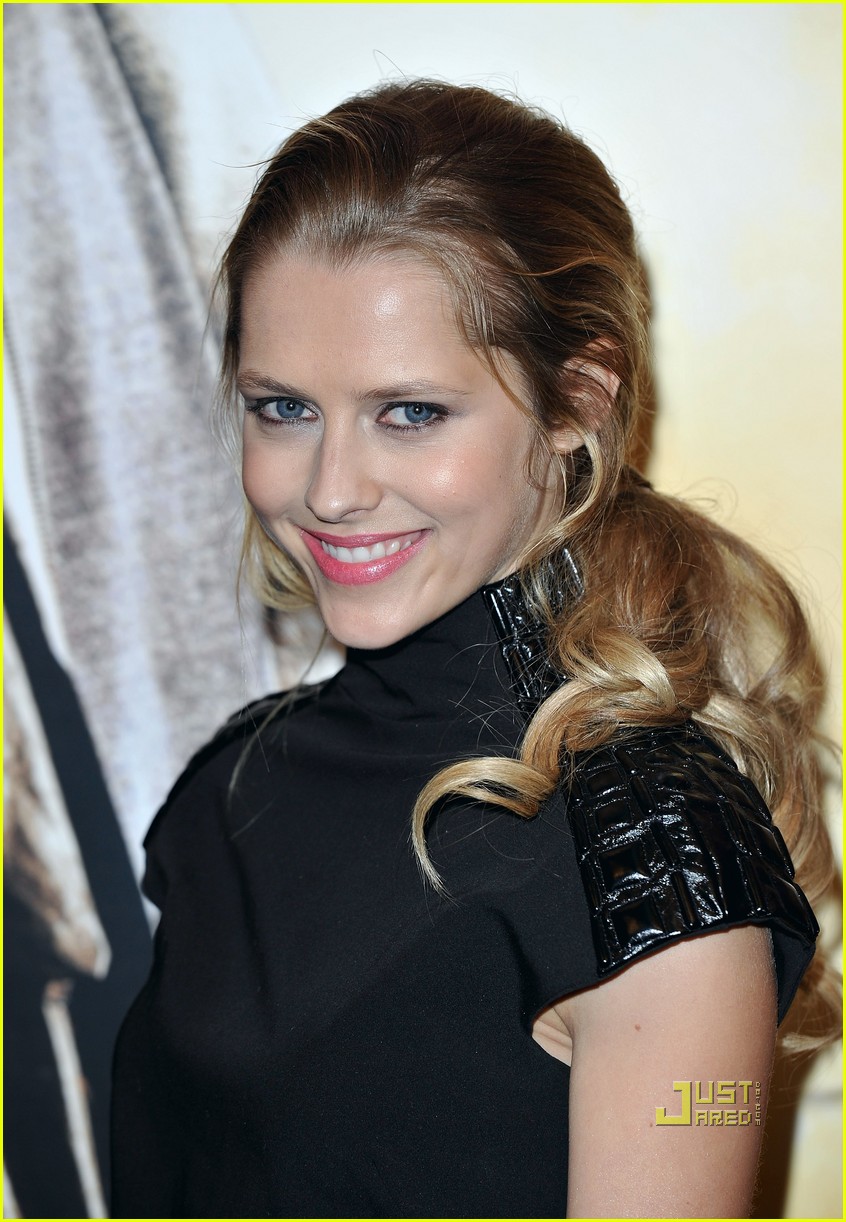 Alex Pettyfer: 'I Am Number Four' Special Screening in London!: Photo ...