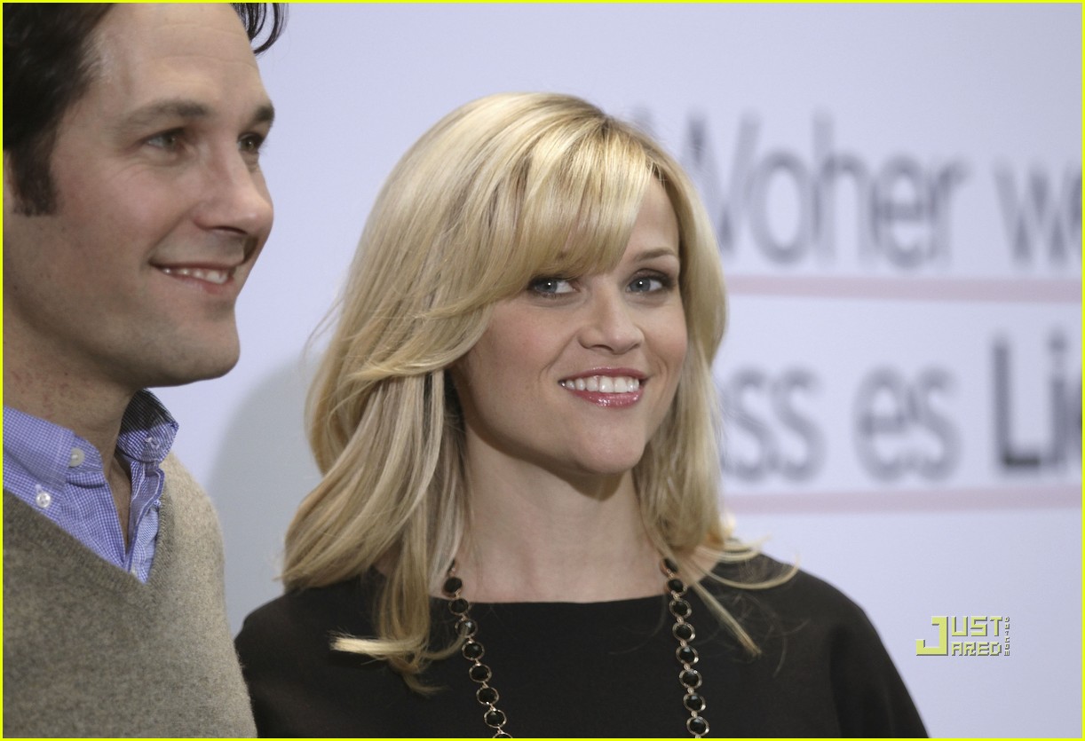Reese Witherspoon: 'How Do You Know' Berlin Photo Call: Photo 2512859 ...