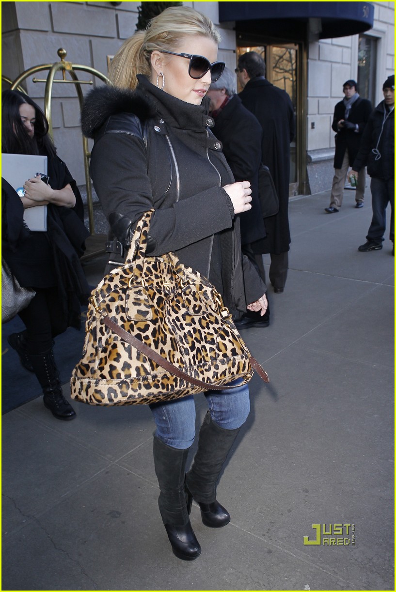 Jessica Simpson: New Year in New York!: Photo 2508335 | Jessica Simpson ...