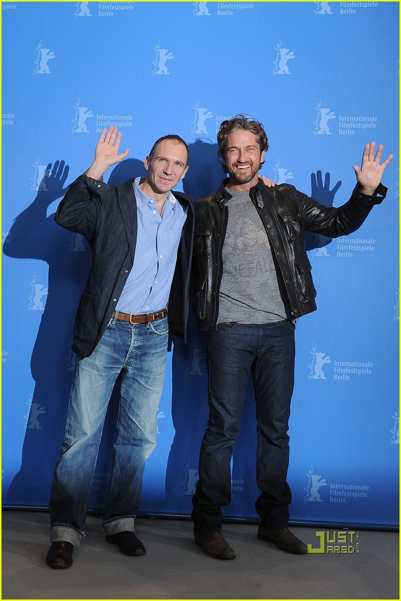 Gerard Butler: 'Coriolanus' Photo Call at Berlin Film Fest!: Photo ...