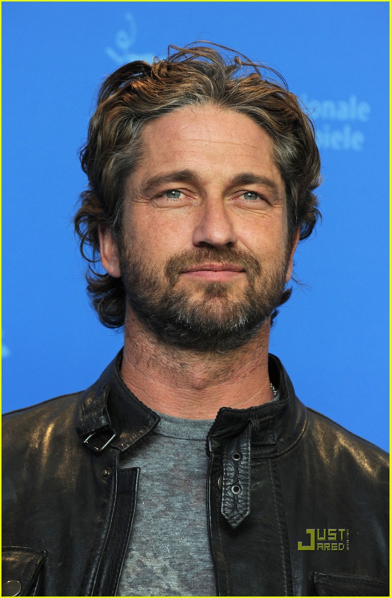 Gerard Butler: 'Coriolanus' Photo Call at Berlin Film Fest!: Photo ...