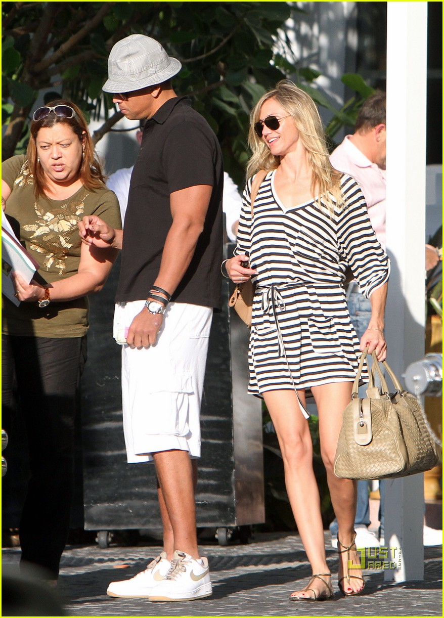 Cameron Diaz & Alex Rodriguez Meet with a Realtor: Photo 2518426 | Alex ...
