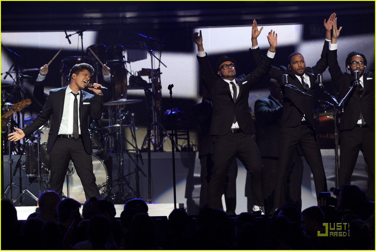 Bruno Mars: Grammys Performance with B.o.B & Janelle Monae!: Photo ...