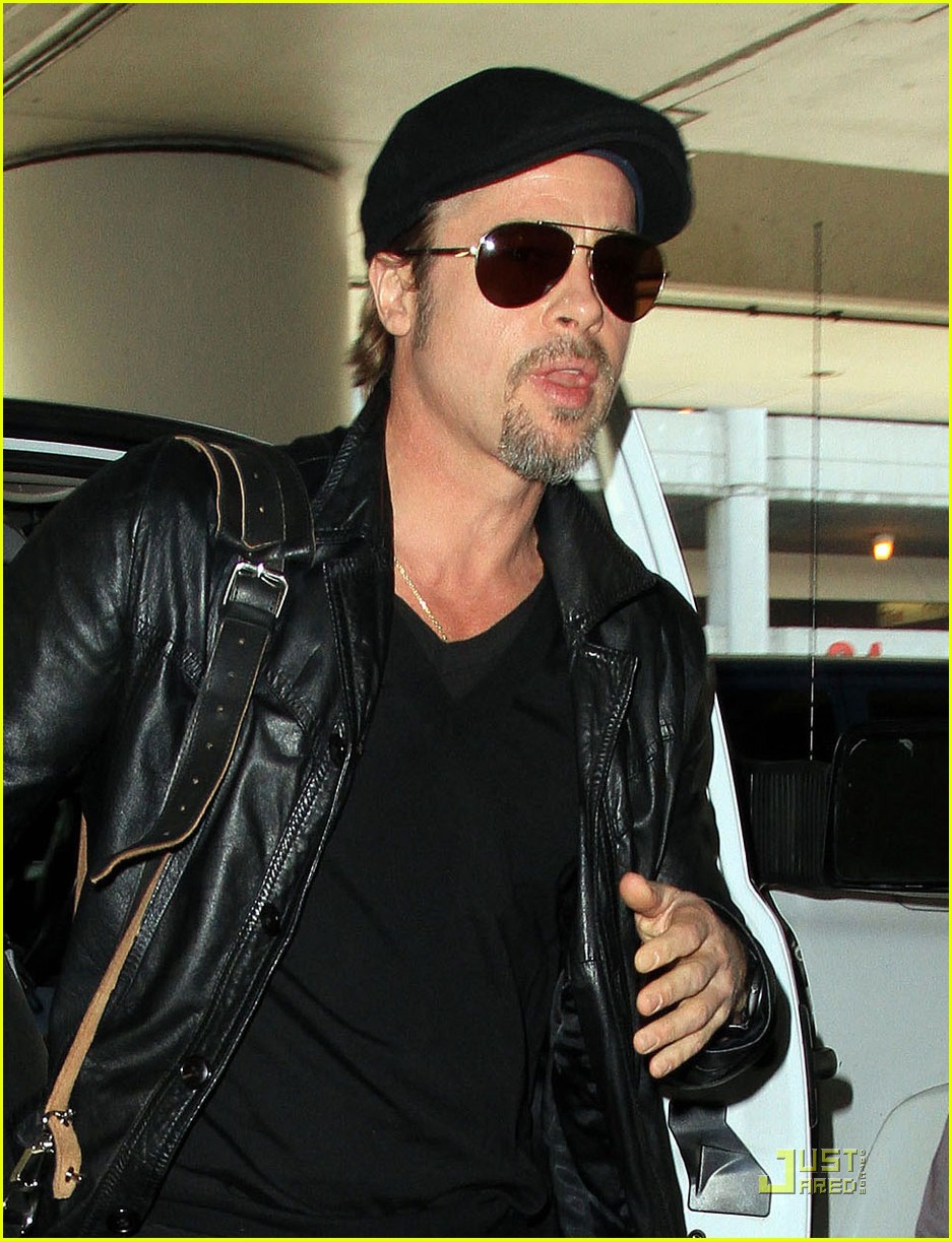 Brad Pitt: LAX Security Stud: Photo 2522379 | Brad Pitt Photos | Just ...