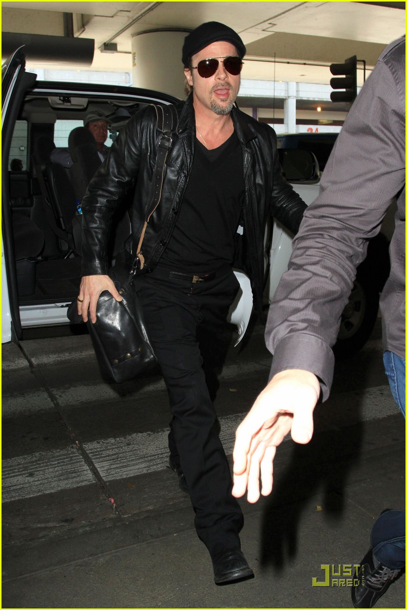 Brad Pitt: LAX Security Stud: Photo 2522381 | Brad Pitt Pictures | Just ...
