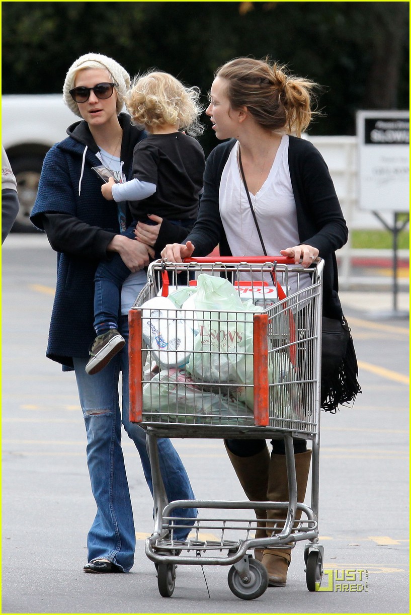 Jessica Simpson: Studio City Workout Woman: Photo 2523122 | Ashlee ...