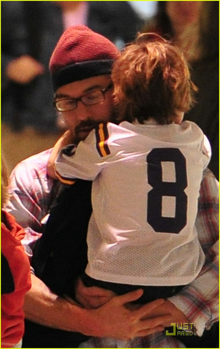 Britney Spears Leaves LAX with Jason Trawick: Photo 2520928 | Britney ...