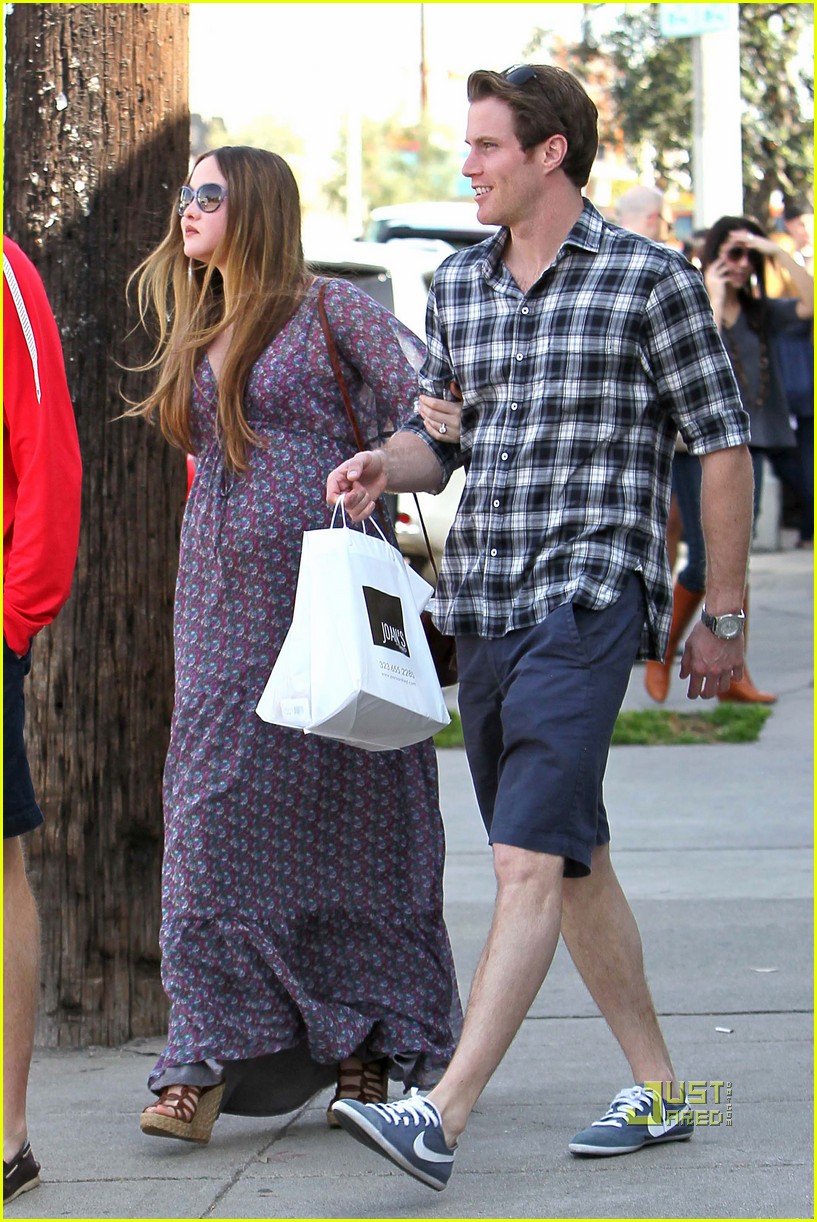 Devon Aoki: Baby Bumpin' in West Hollywood!: Photo 2525475 | Devon Aoki ...