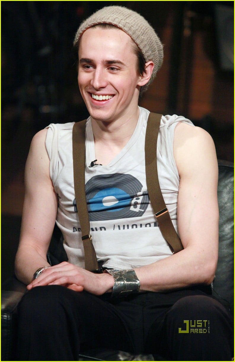 Reeve & Zane Carney: Fuse TV Visit!: Photo 2528358 | Carney, Reeve ...