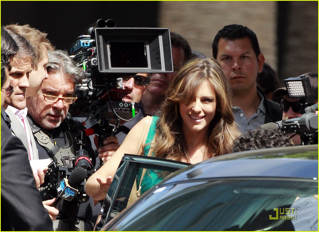 Elizabeth Hurley Films 'Wonder Woman': Photo 2528044 | Elizabeth Hurley ...