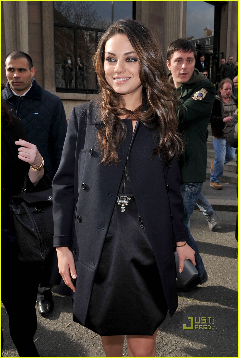 Mila Kunis: Miu Miu Show with Jennifer Lawrence!: Photo 2526436 ...