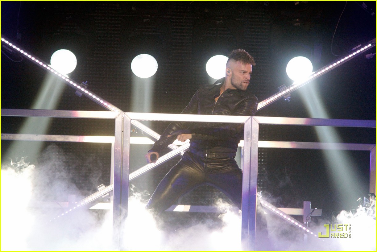 Ricky Martin Brings 'Musica + Alma + Sexo' to Puerto Rico: Photo ...