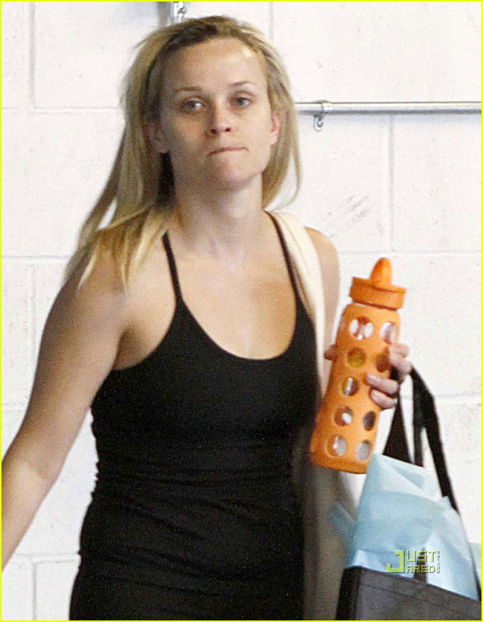 Reese Witherspoon: Physique 57 Workout!: Photo 2527592 | Reese ...