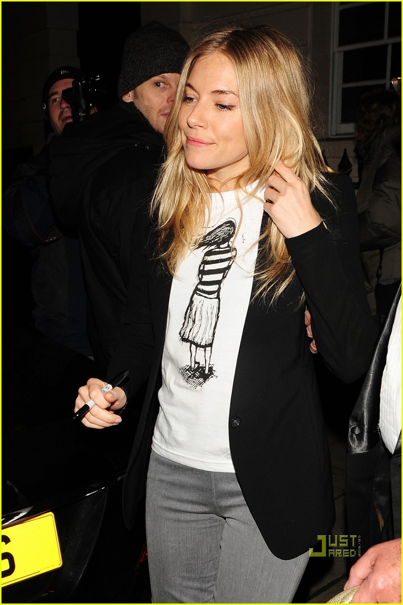Sienna Miller: Ivy Club on Saturday Night!: Photo 2525400 | Sienna ...